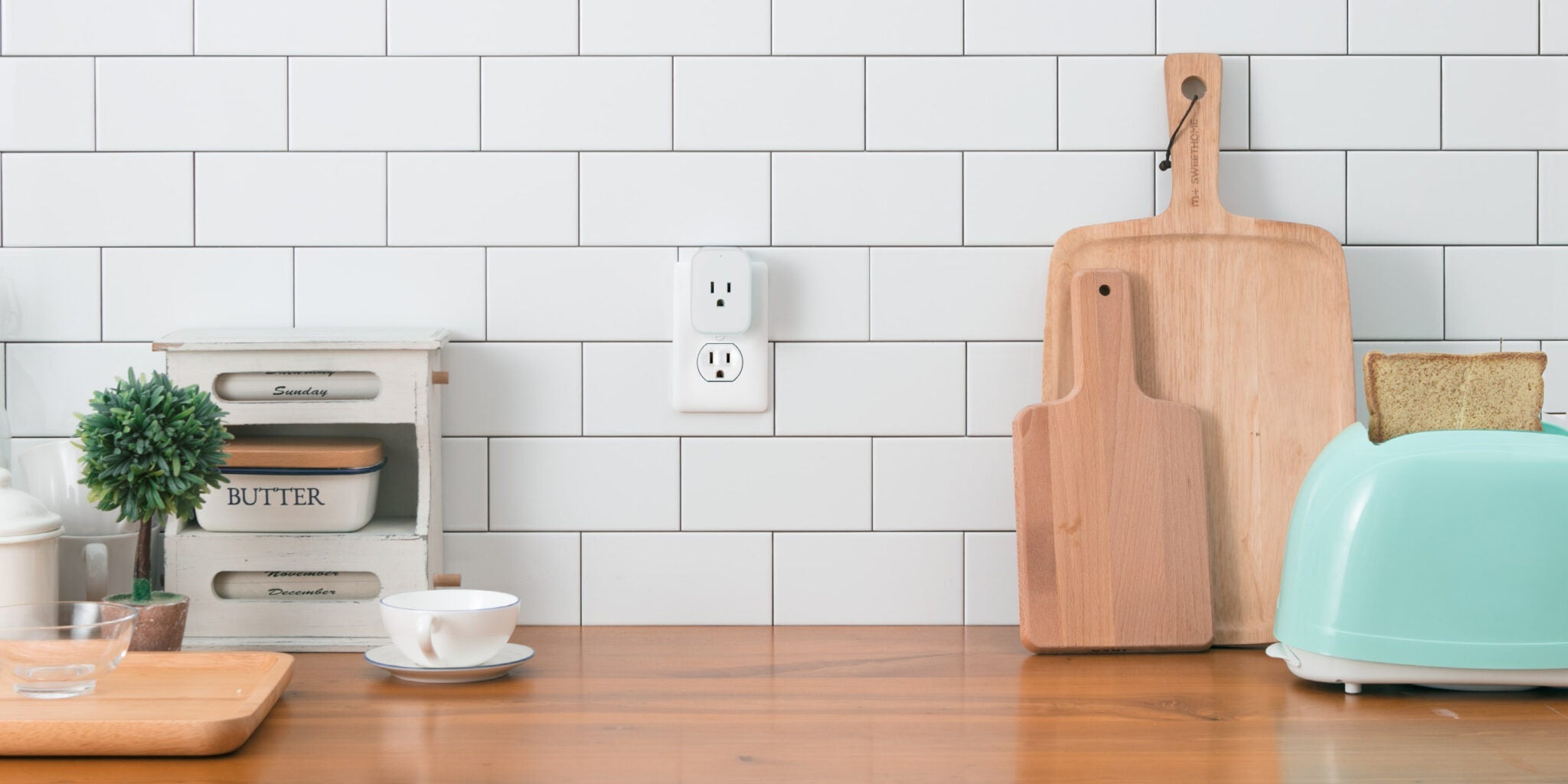 What Is A Smart Plug And How Does It Work? – Aqara LLC